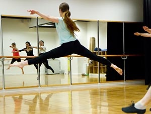 Jazz Dance Classes, Lessons & Courses | City Academy London