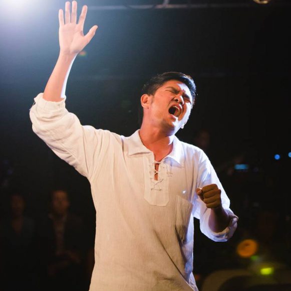 10 Top Industry Tips On Voice Training For Actors - City Academy