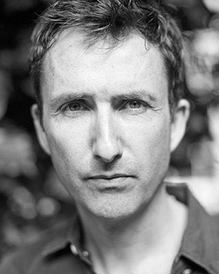 Darren Tighe - Screen Acting Teacher & Actor | City Academy, London